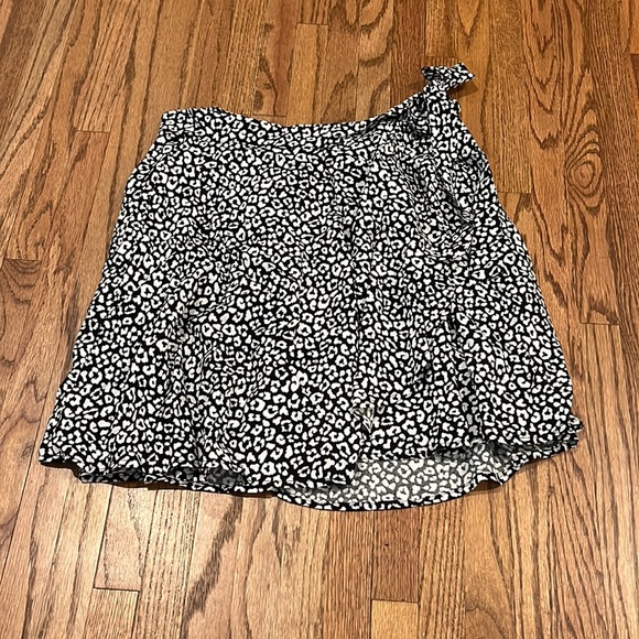 Lizard Thicket | Skirts | Lizard Thicket Wrap Mini Skirt | Poshmark